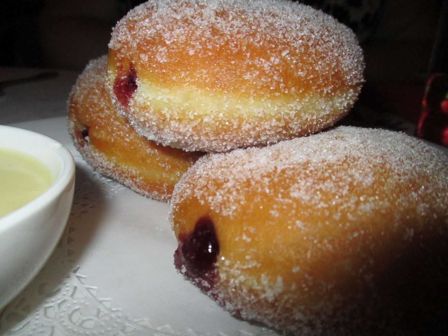 Brilliant Bites – Butter’s Raspberry Beignets – derryX.com